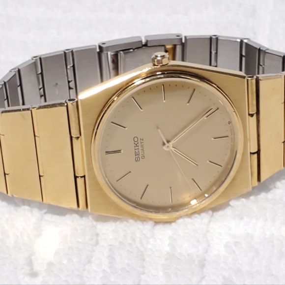 Seiko | Accessories | Vintage Seiko Gold Plated Womens Quartz Watch Stainless Steel Five Jewels ...